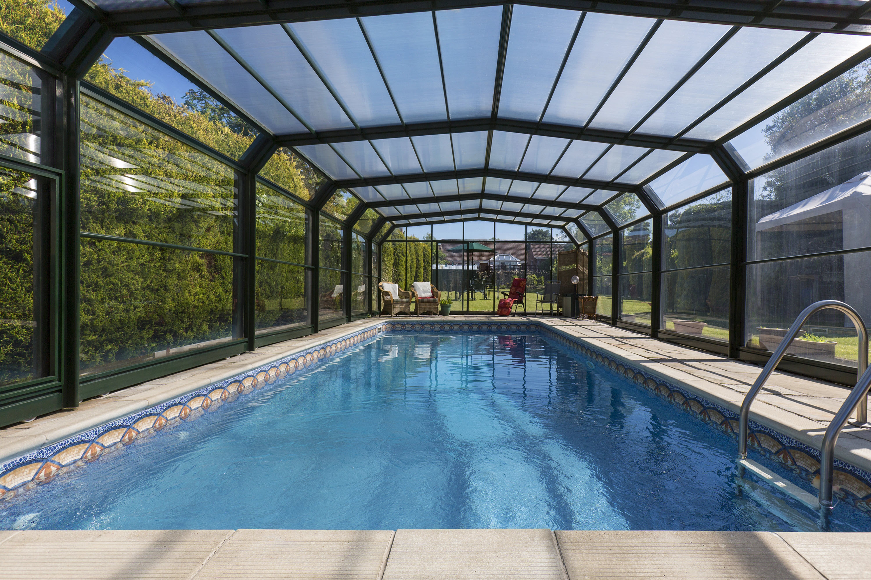 Are Pool Enclosures Right for Your Home? | A Complete Guide